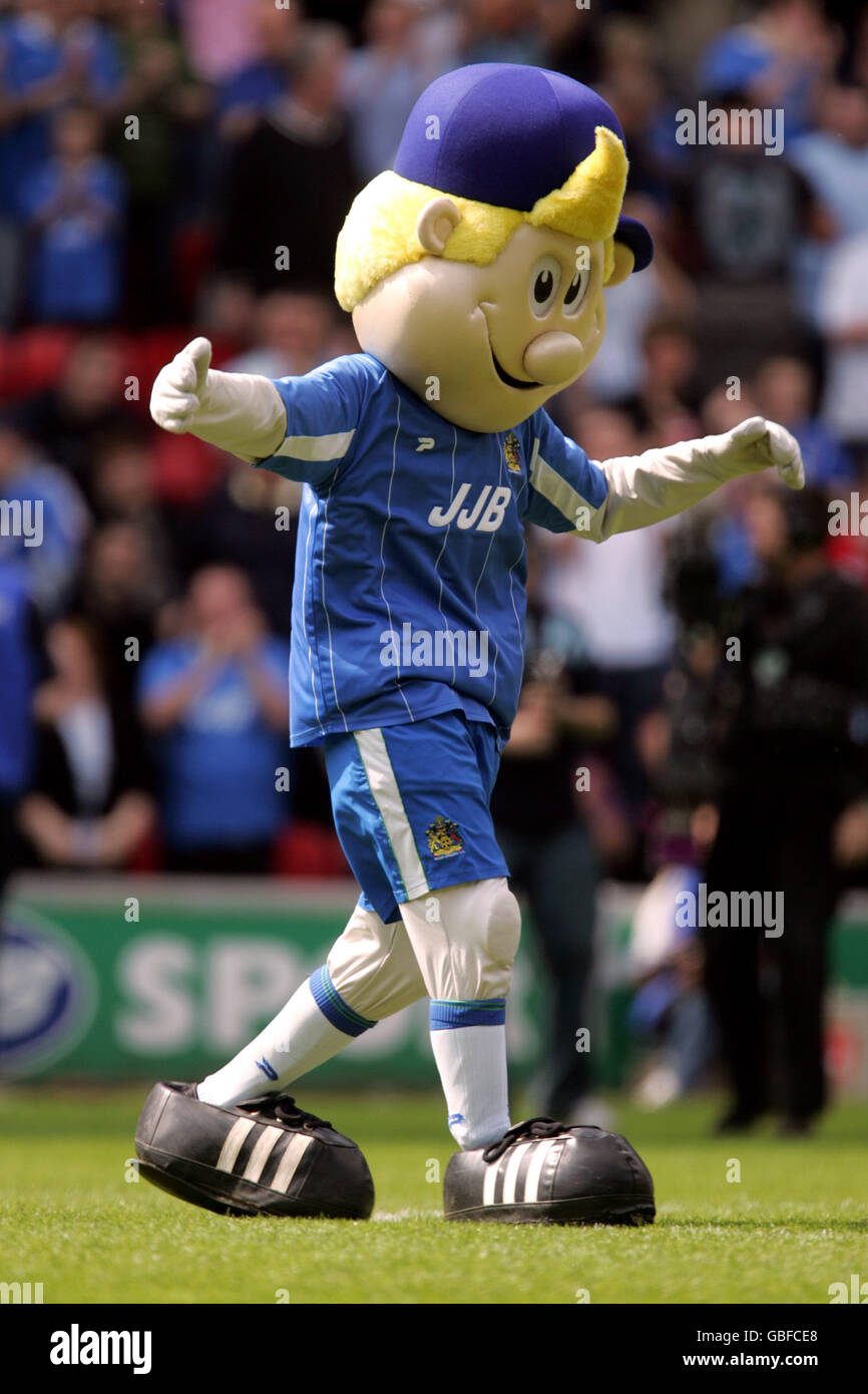 Wigan athletic mascot jj hi-res stock photography and images - Alamy