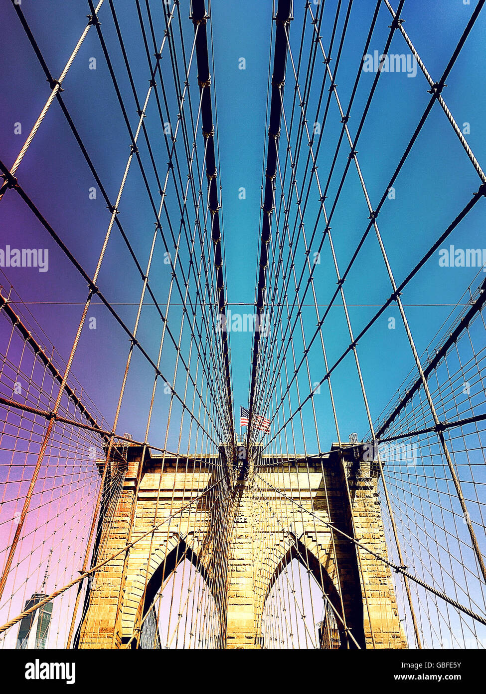 Manhattan bridge archway brooklyn new hi-res stock photography and ...