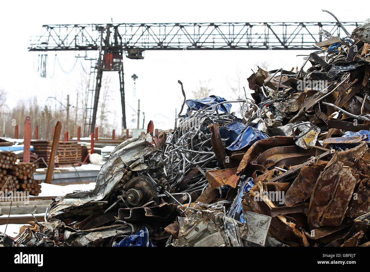 large pile of scrap metal for further processing Stock Photo - Alamy