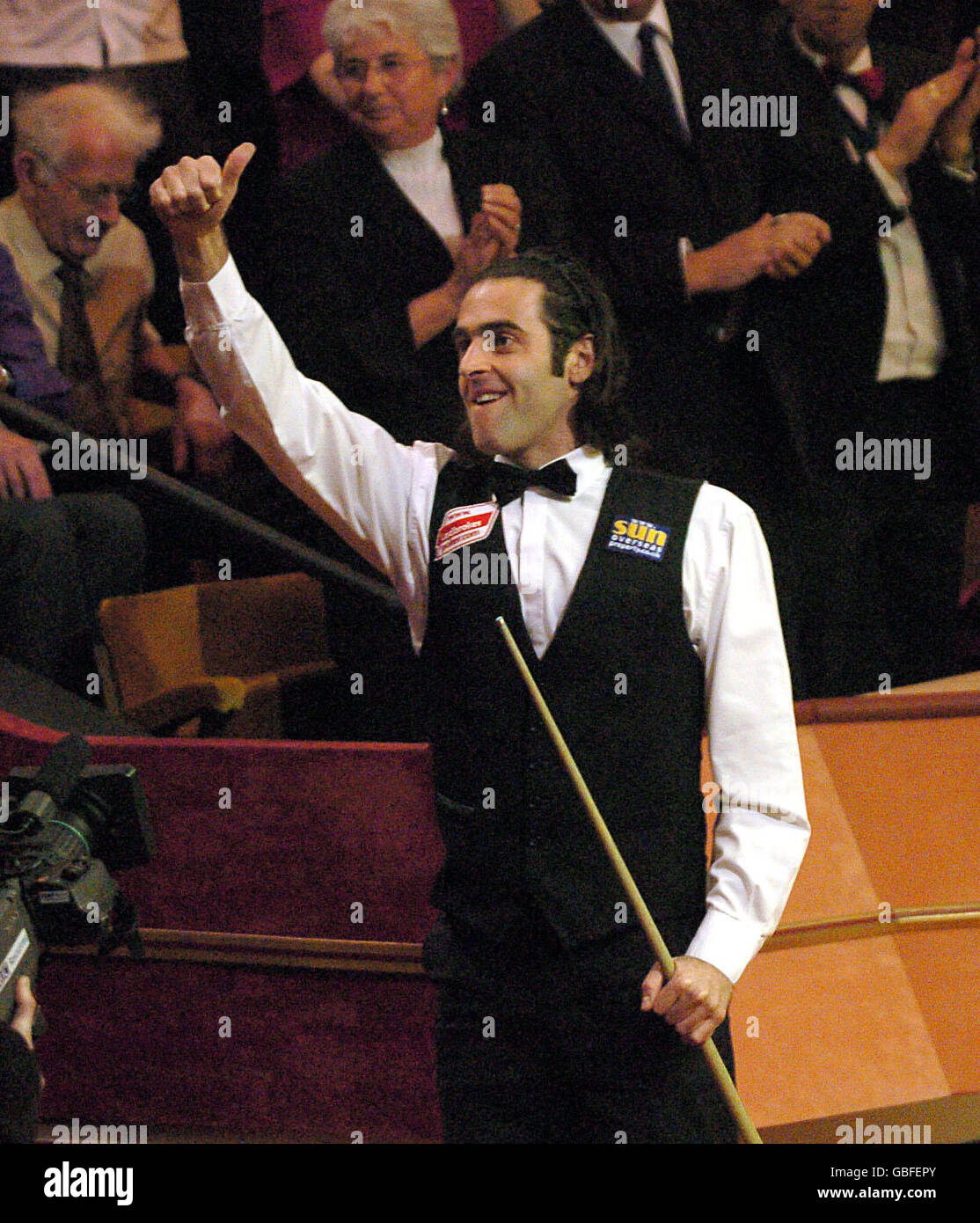 Snooker - Embassy World Championship 2004 - Final. Ronnie O'Sullivan ...