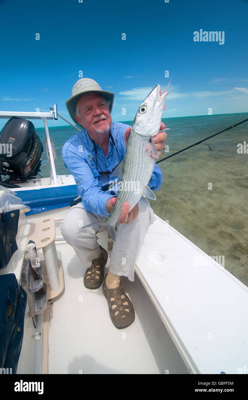 Bonefish flats hi-res stock photography and images - Alamy