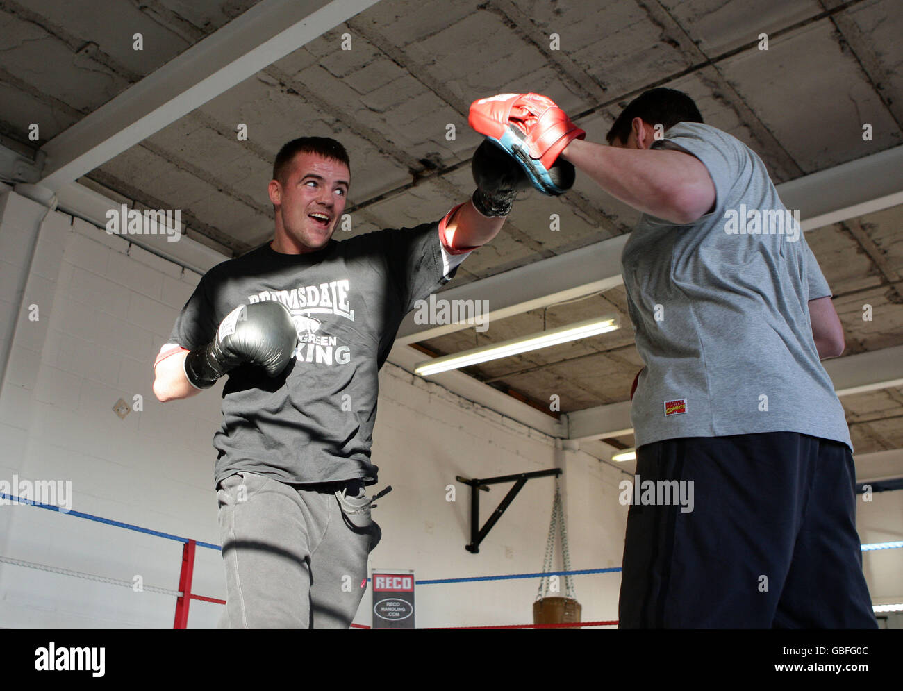 Boxing - Frankie Gavin Training Session - Arnies Gym Stock Photo - Alamy