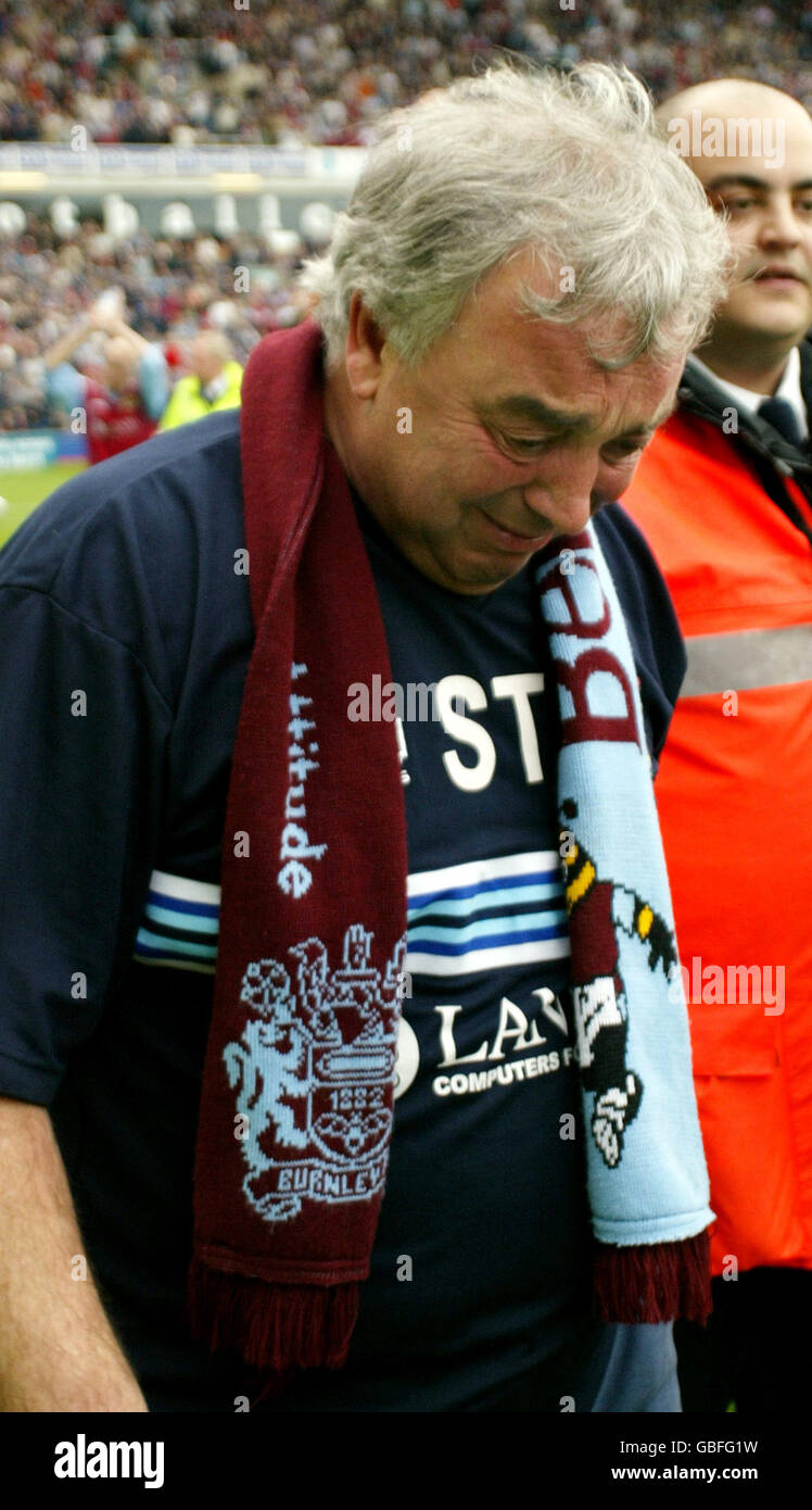 Burnley manager stan ternent hi-res stock photography and images - Alamy