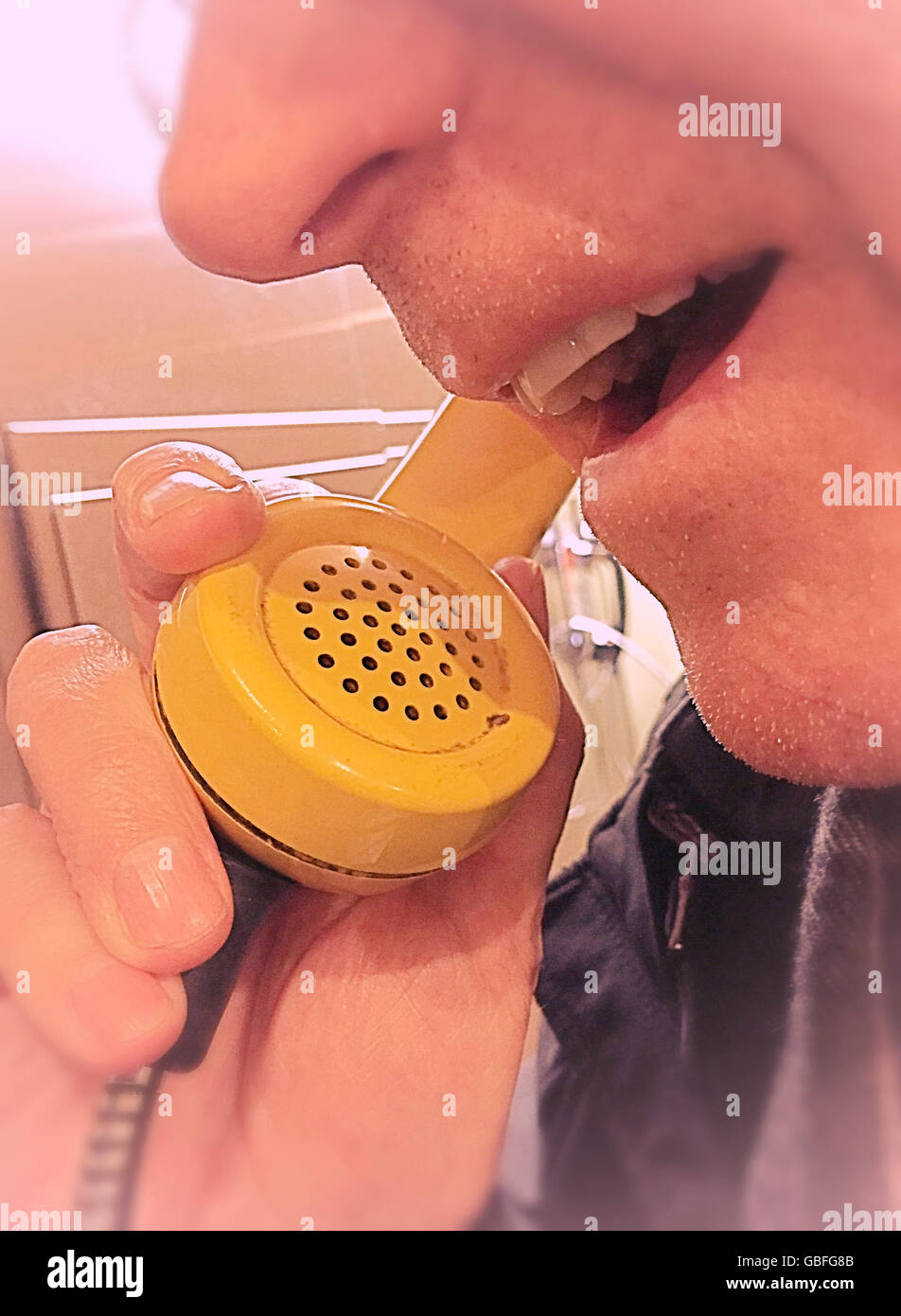 American phone booth hi-res stock photography and images - Alamy