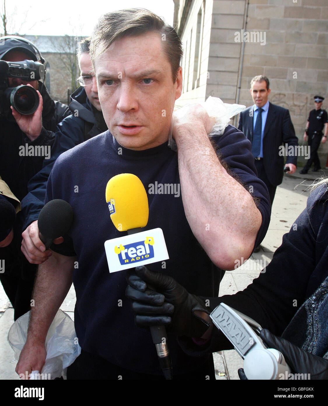 Kenny Richey walks free Stock Photo - Alamy