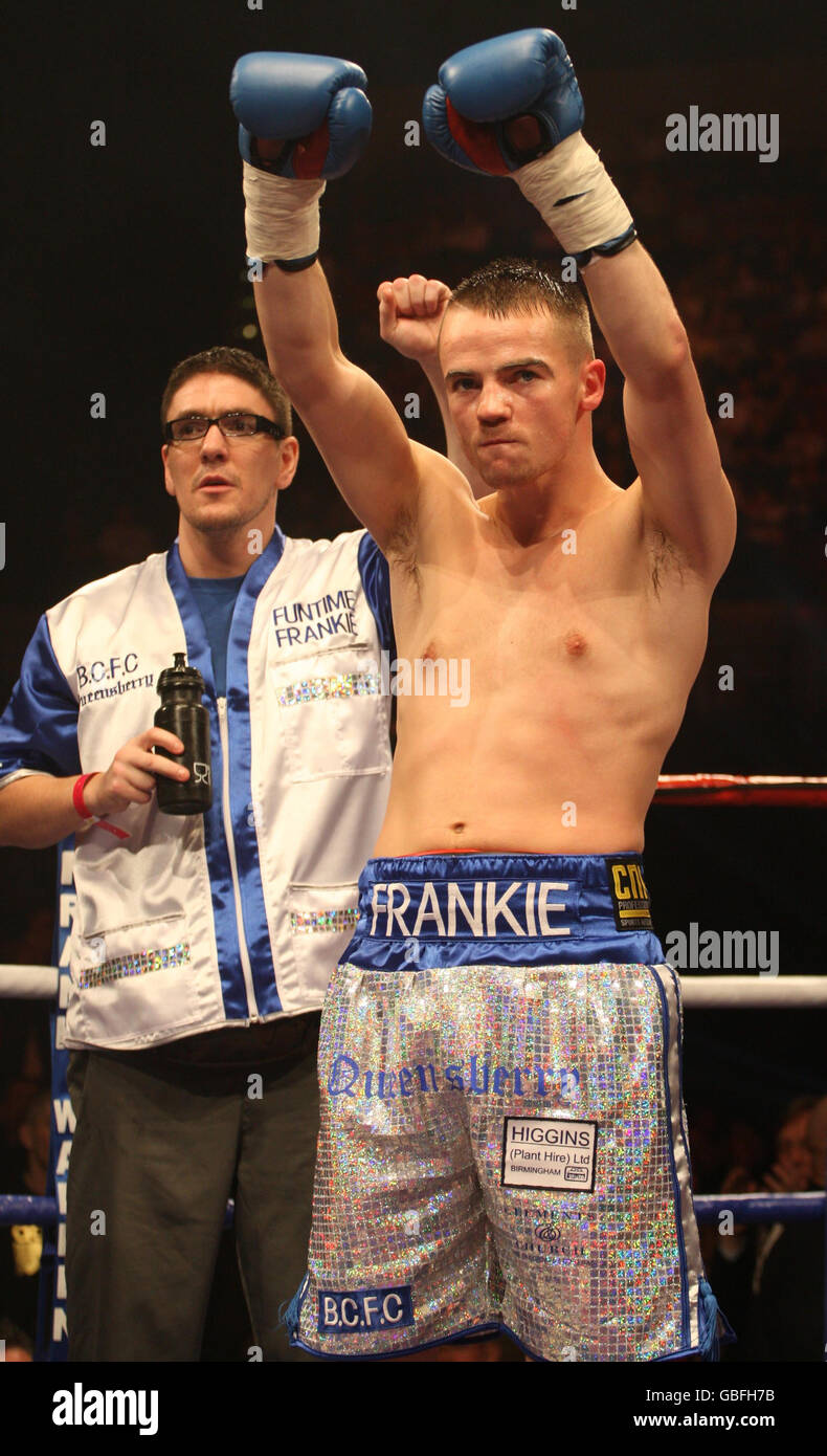 Boxer frankie gavin hi-res stock photography and images - Alamy
