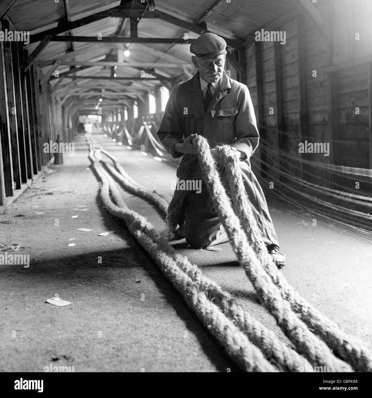 Britai jute rope hi-res stock photography and images - Alamy