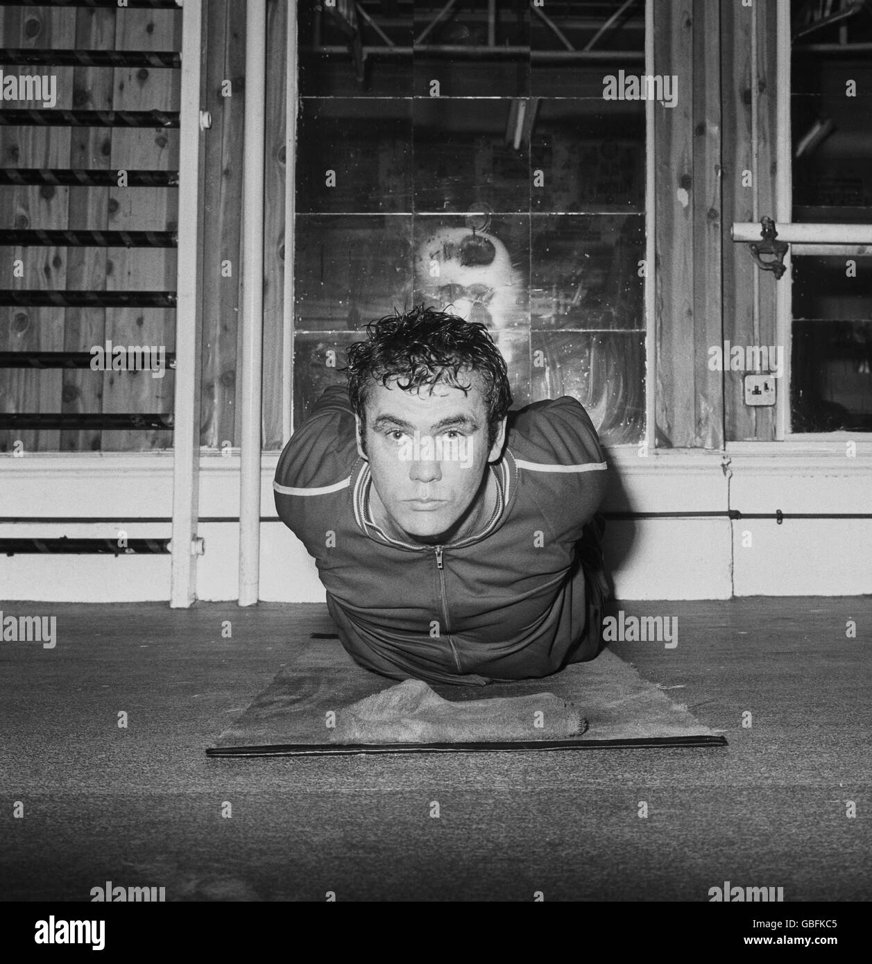 Boxing - British Light Heavyweight Title - Chris Finnegan v John ...