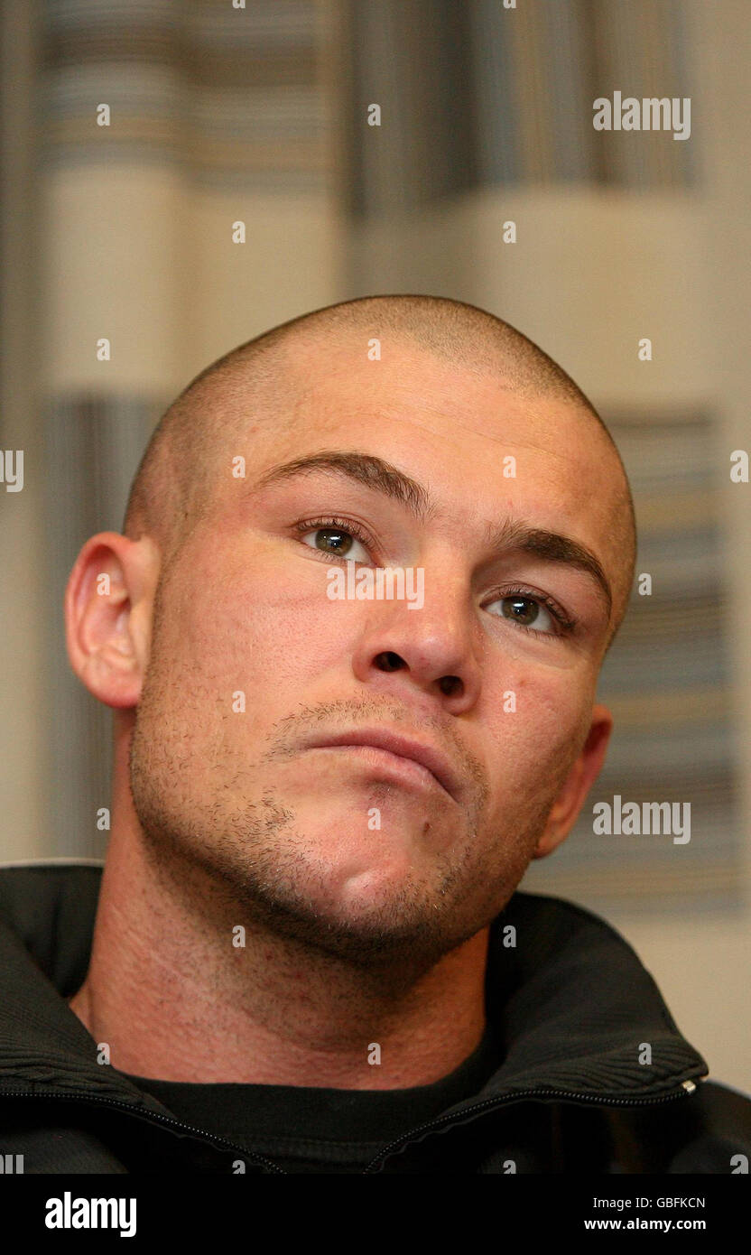 Jamie moore boxer shot hi-res stock photography and images - Alamy