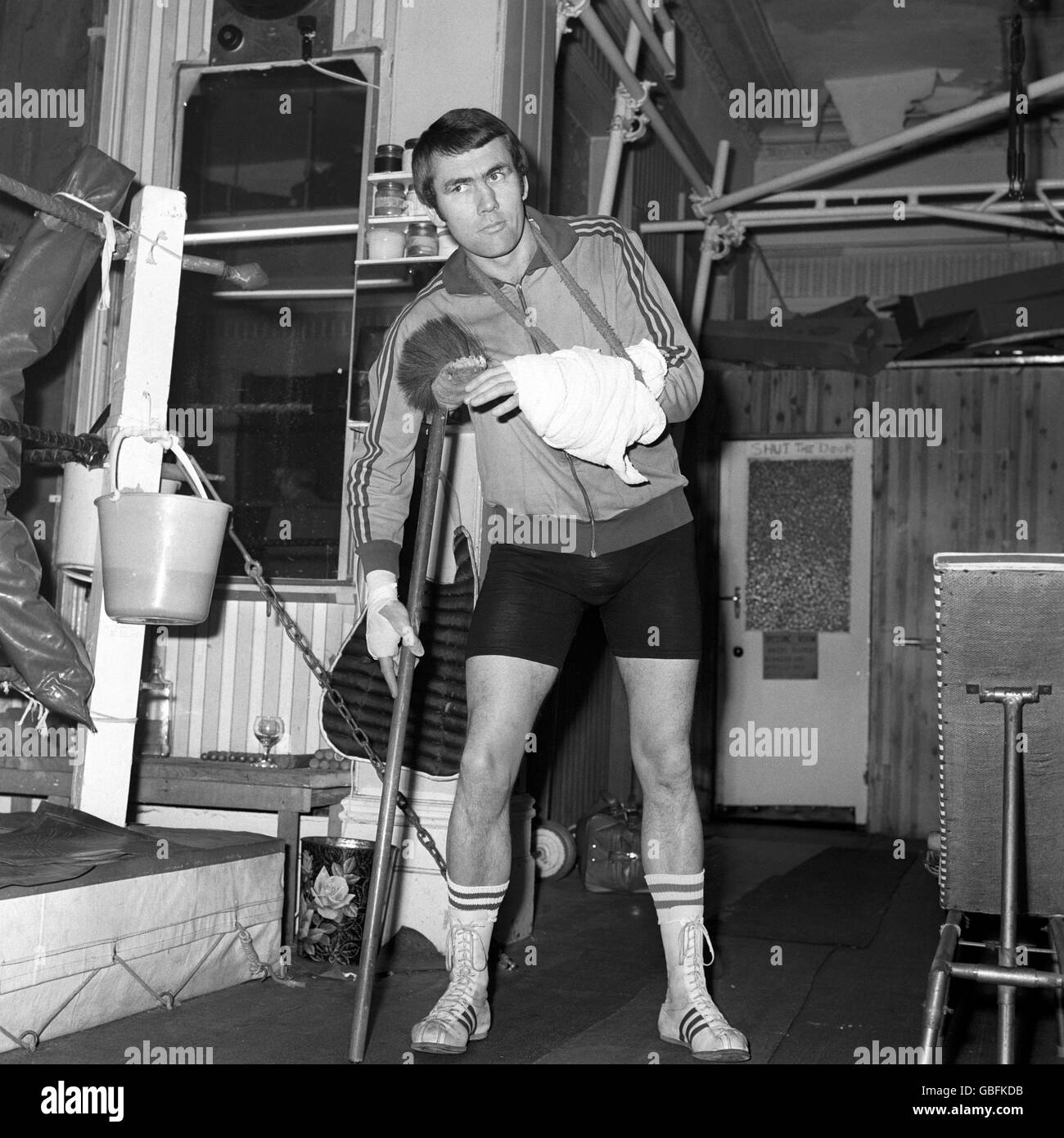 Boxer Chris Finnegan High Resolution Stock Photography and Images - Alamy