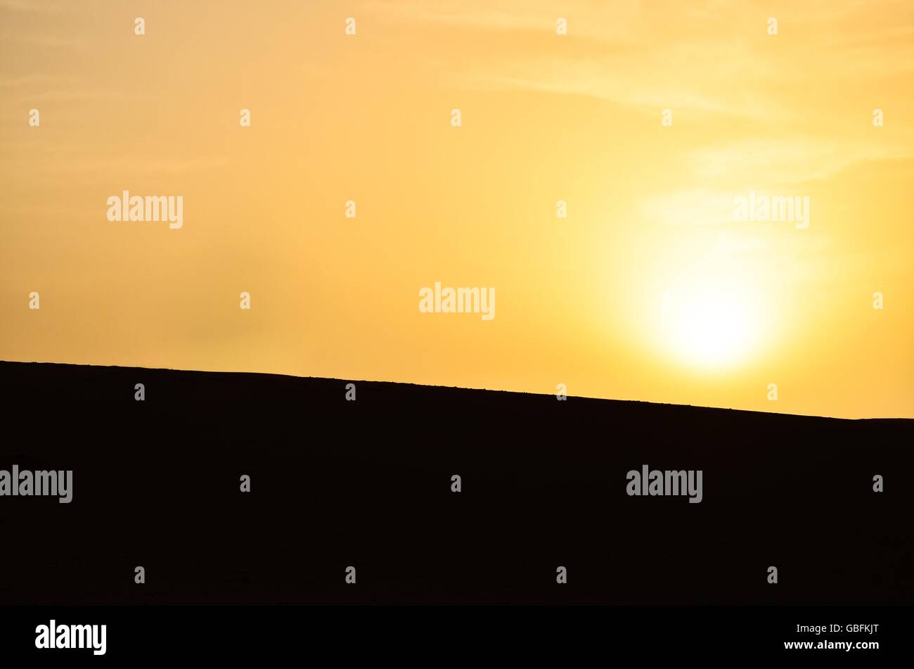 Sunrise Over the Sahara Desert in Morocco Stock Photo - Alamy