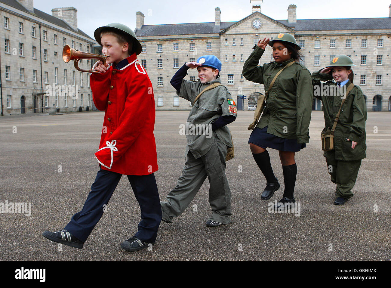 Left to right eric usenko hi-res stock photography and images - Alamy