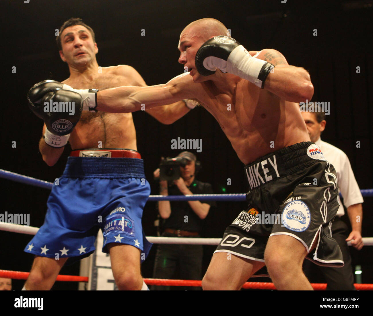 Boxing Ebu European Middleweight Title High Resolution Stock ...