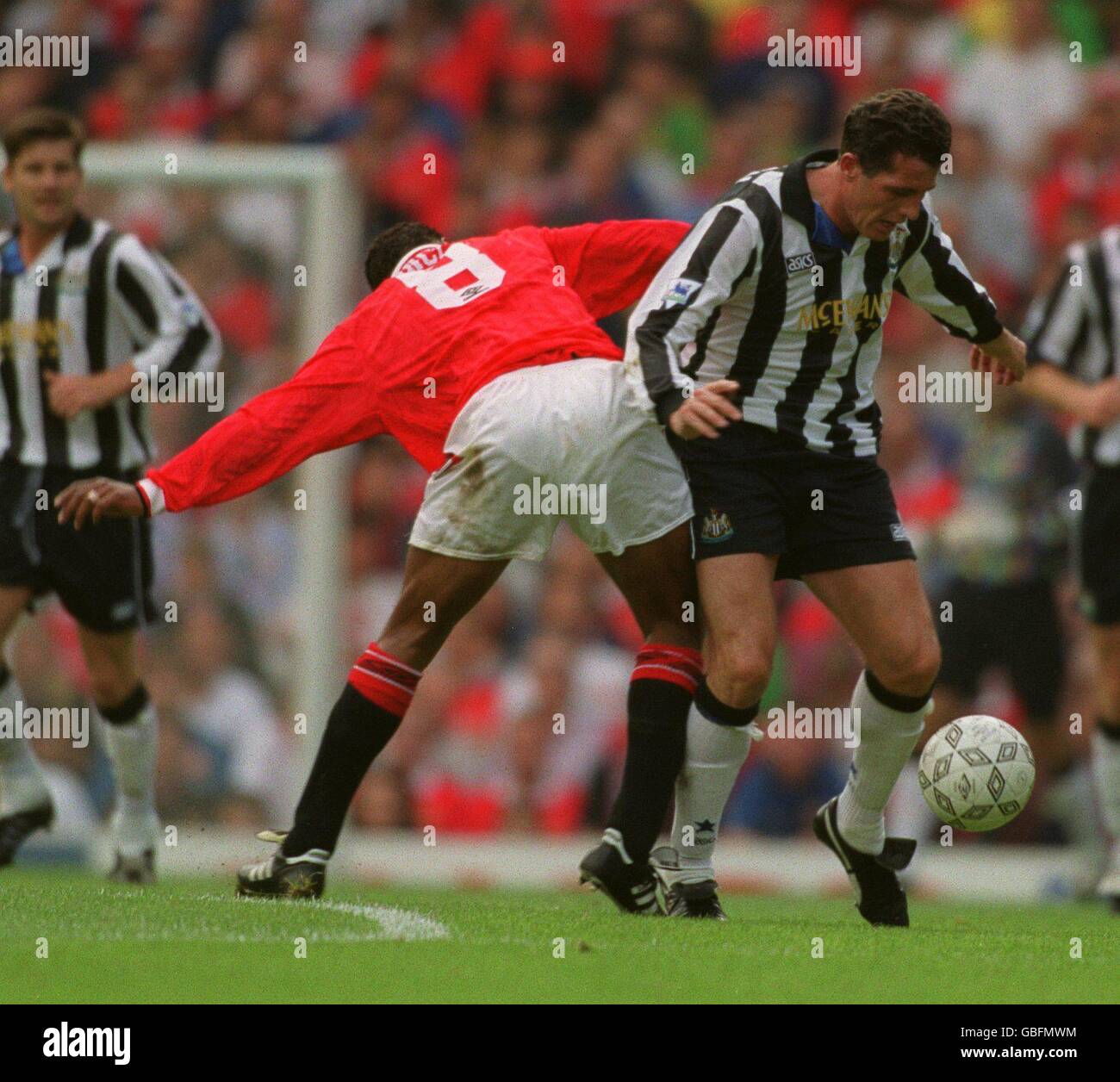 L-R: PAUL INCE, MANCHESTER UNITED. LIAM O'BRIEN, NEWCASTLE UNITED Stock ...