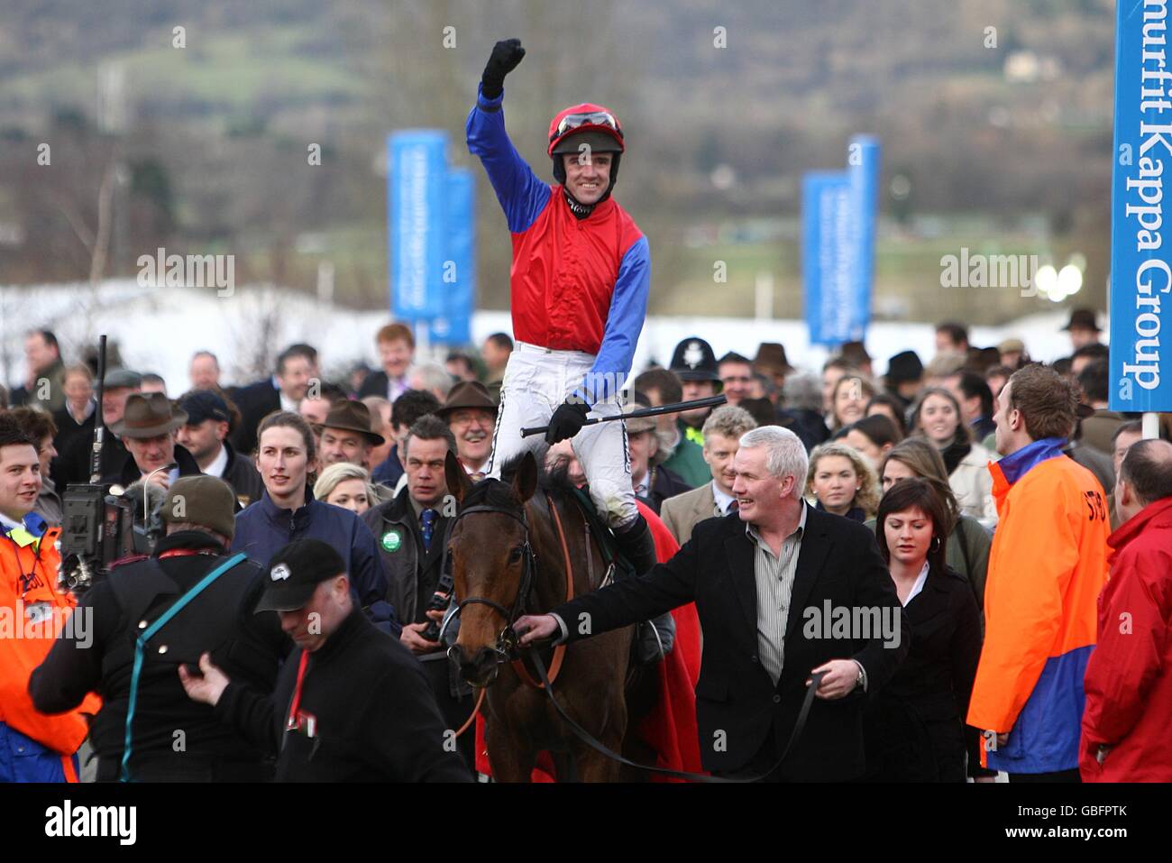 Jockey Ruby Walsh celebrates after winning the David Nicholson Mares ...