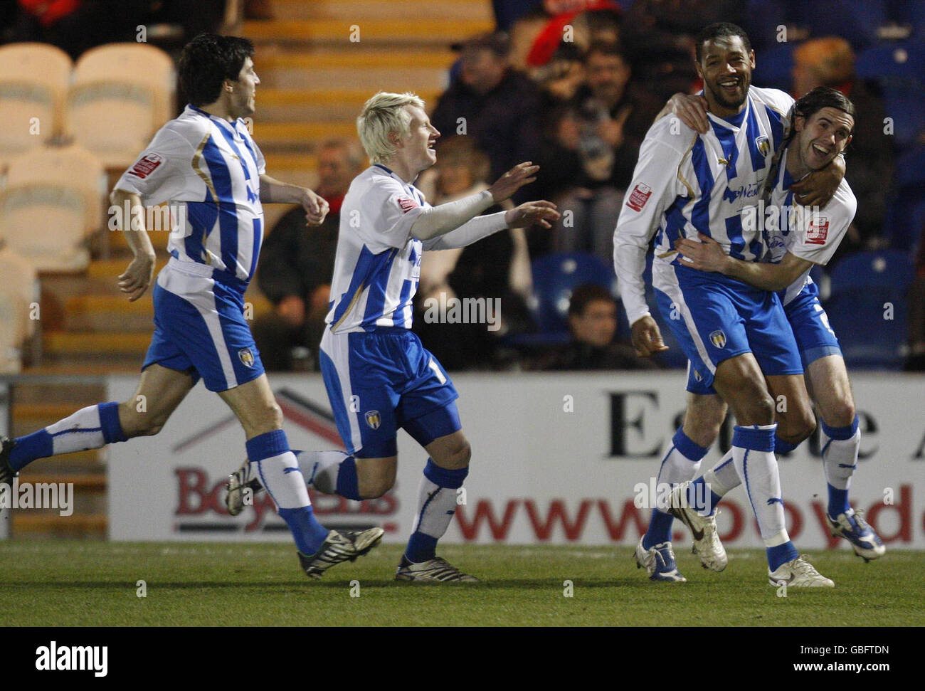 Colchester united football club the team hi-res stock photography and ...
