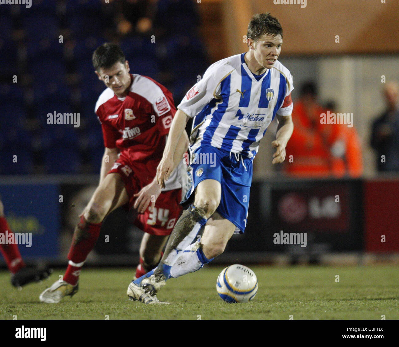 Colchester united football club the team hi-res stock photography and ...