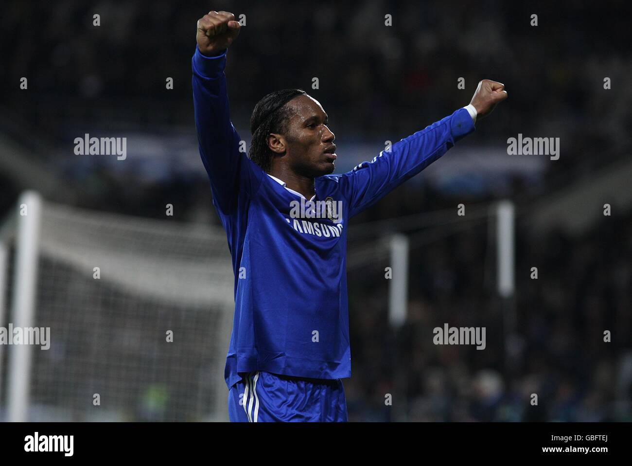 Chelseas didier drogba celebrates at the final whistle hi-res stock ...