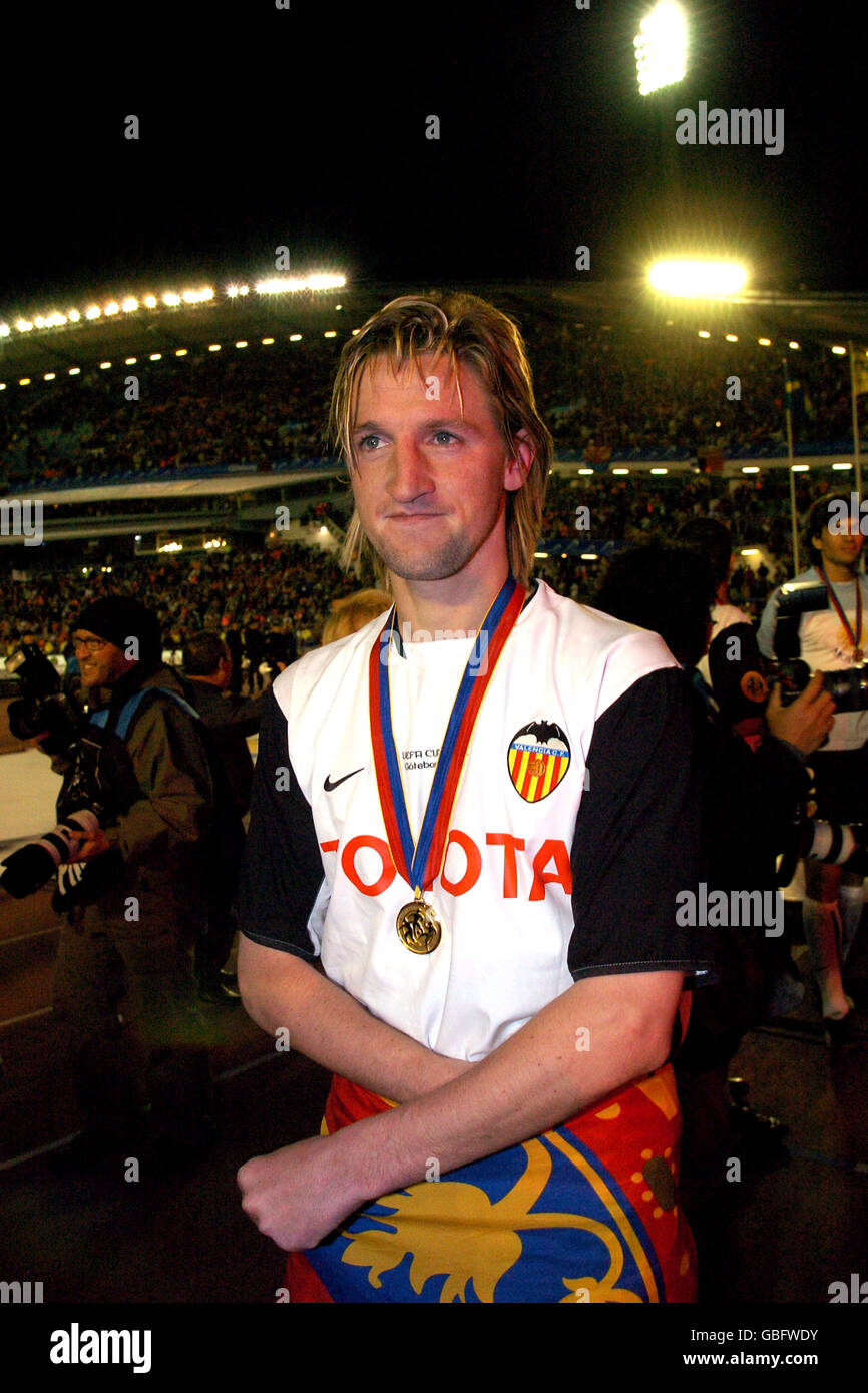 Soccer - UEFA Cup Final - Valencia v Olympique Marseille. Valencia's ...