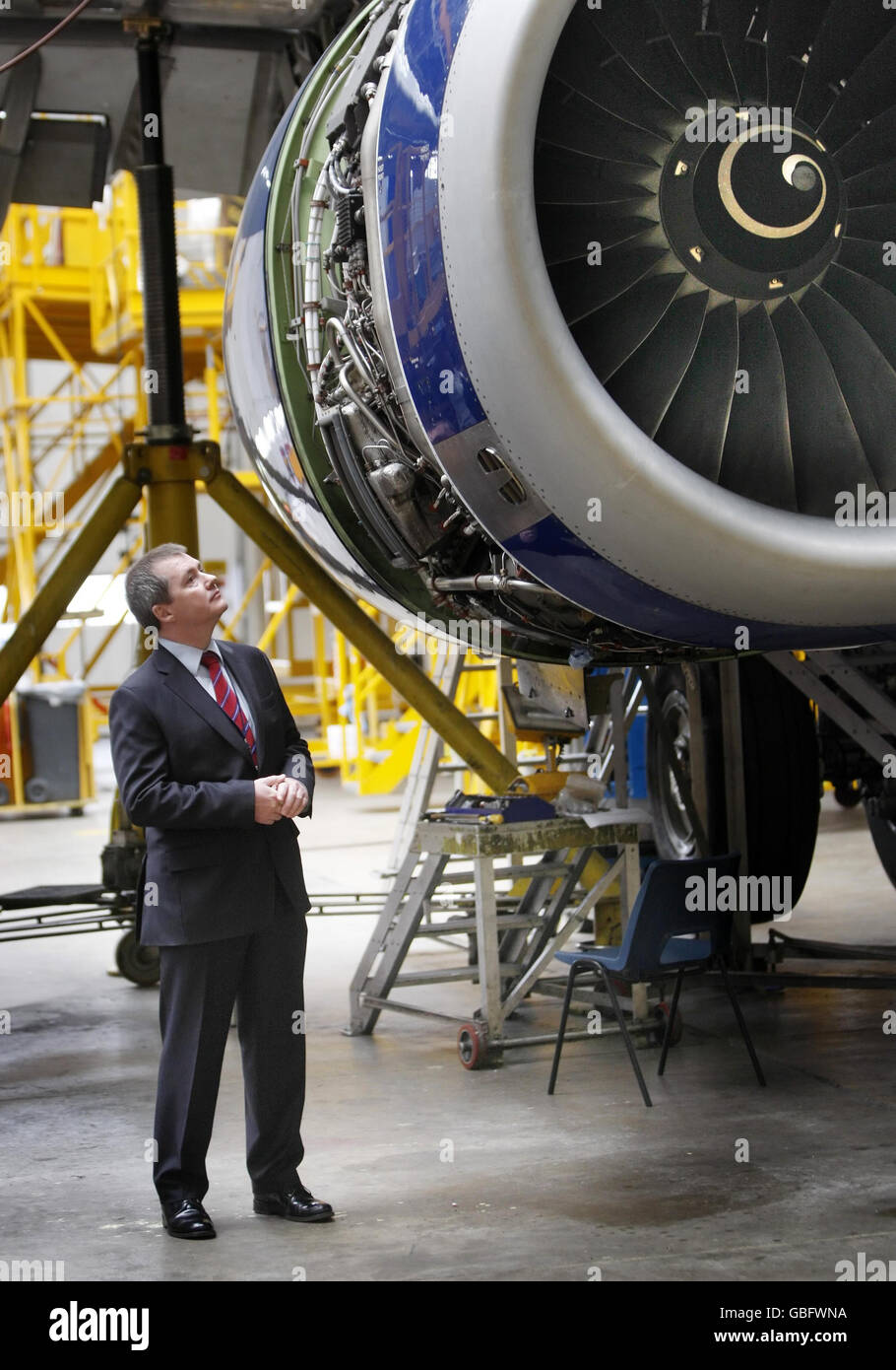 British airways hangar hi-res stock photography and images - Alamy
