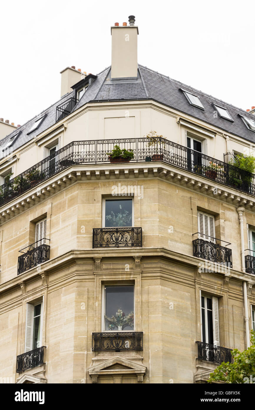 Baroque frontage hi-res stock photography and images - Alamy