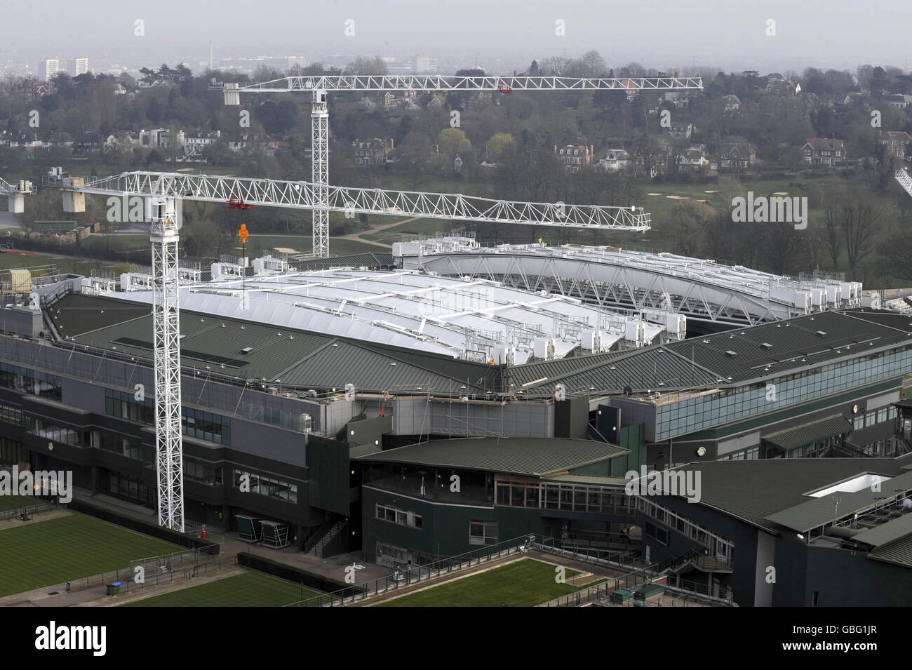 Tennis - New Roof on Centre Court - Wimbledon Stock Photo - Alamy