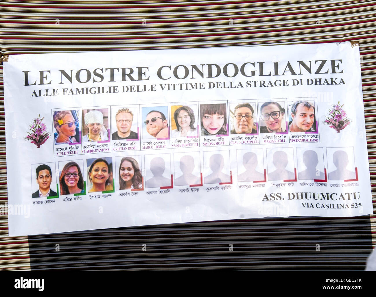 Expresses condolences hi-res stock photography and images - Alamy