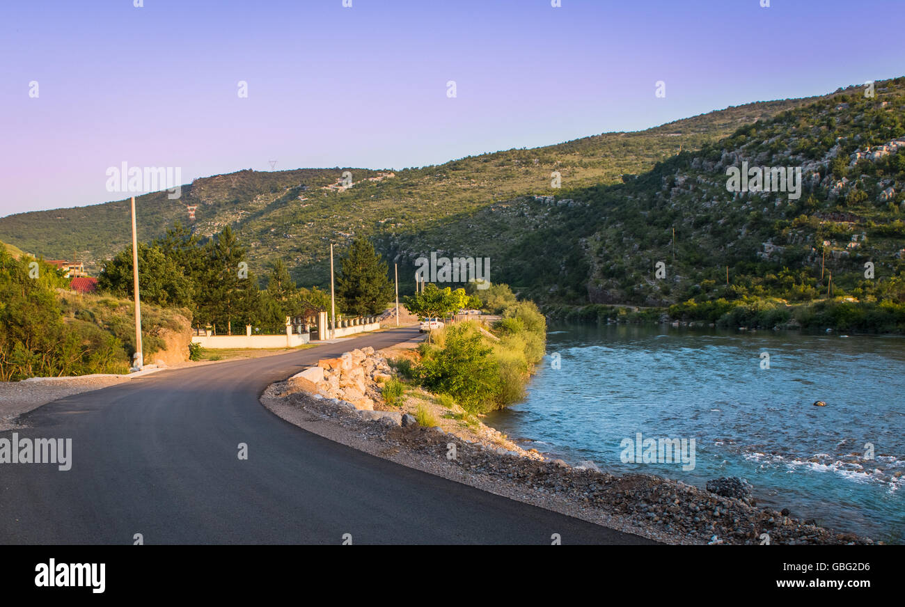 Path next to river Stock Photo - Alamy
