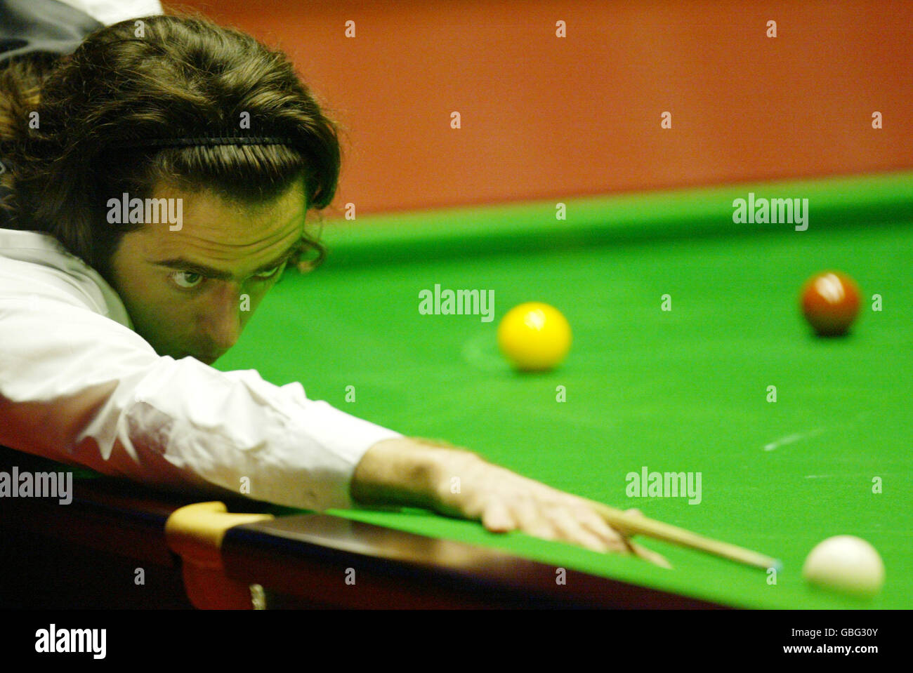 Snooker - Embassy World Championship 2004 Stock Photo - Alamy