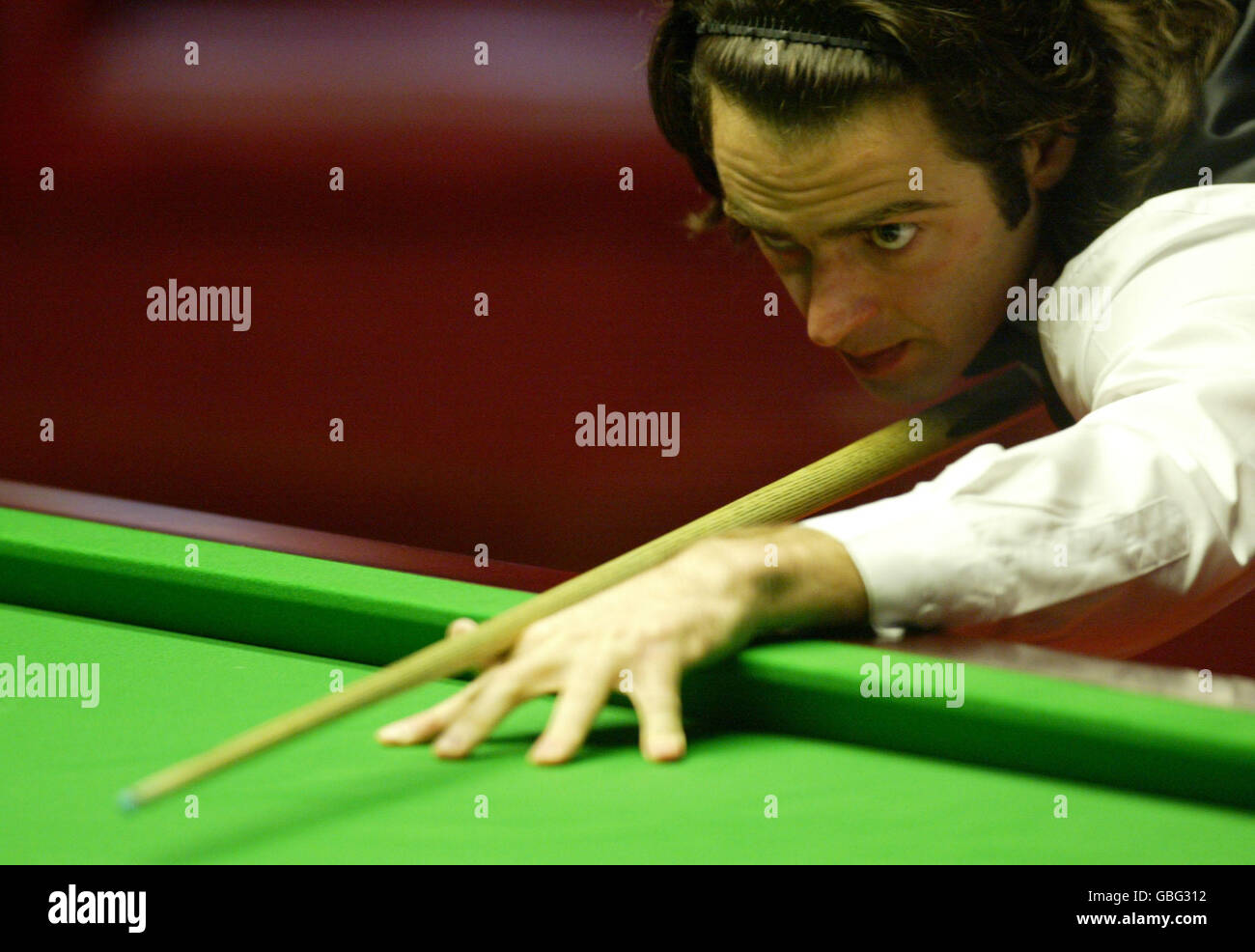 Snooker - Embassy World Championship 2004 Stock Photo - Alamy
