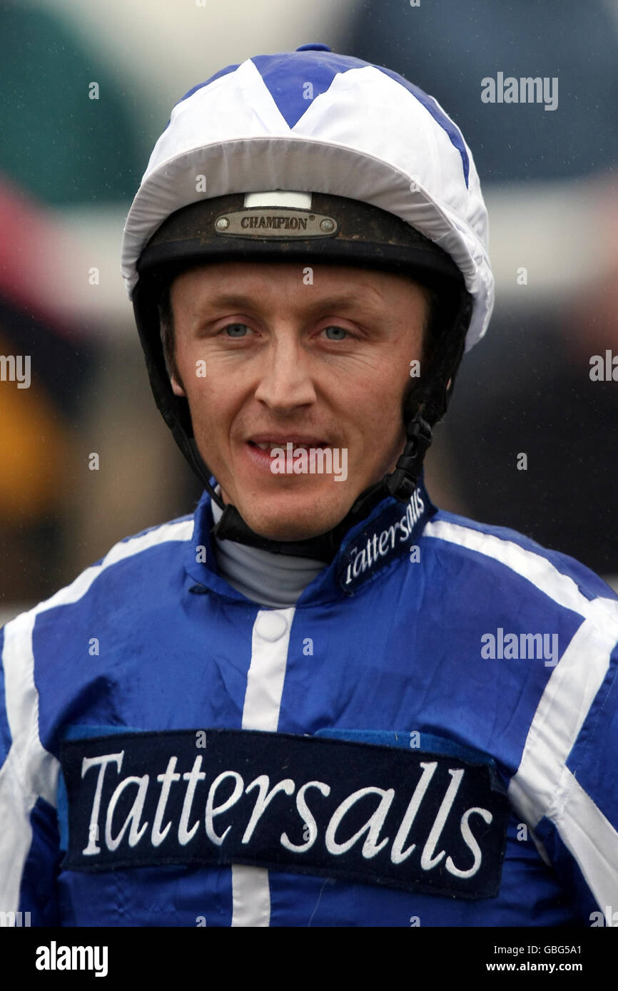 Horse Racing - National Hunt Meeting - Doncaster Racecourse. Lee ...