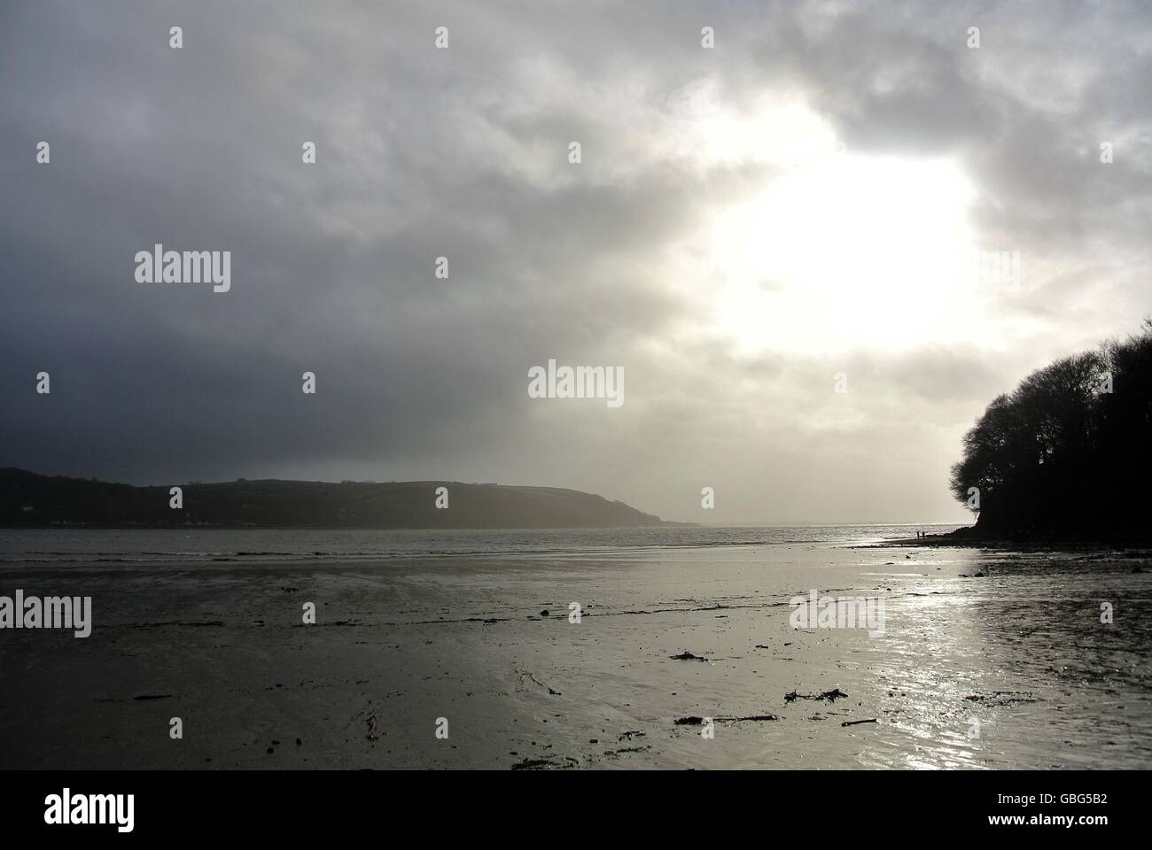 Llansteffan beach hi-res stock photography and images - Alamy