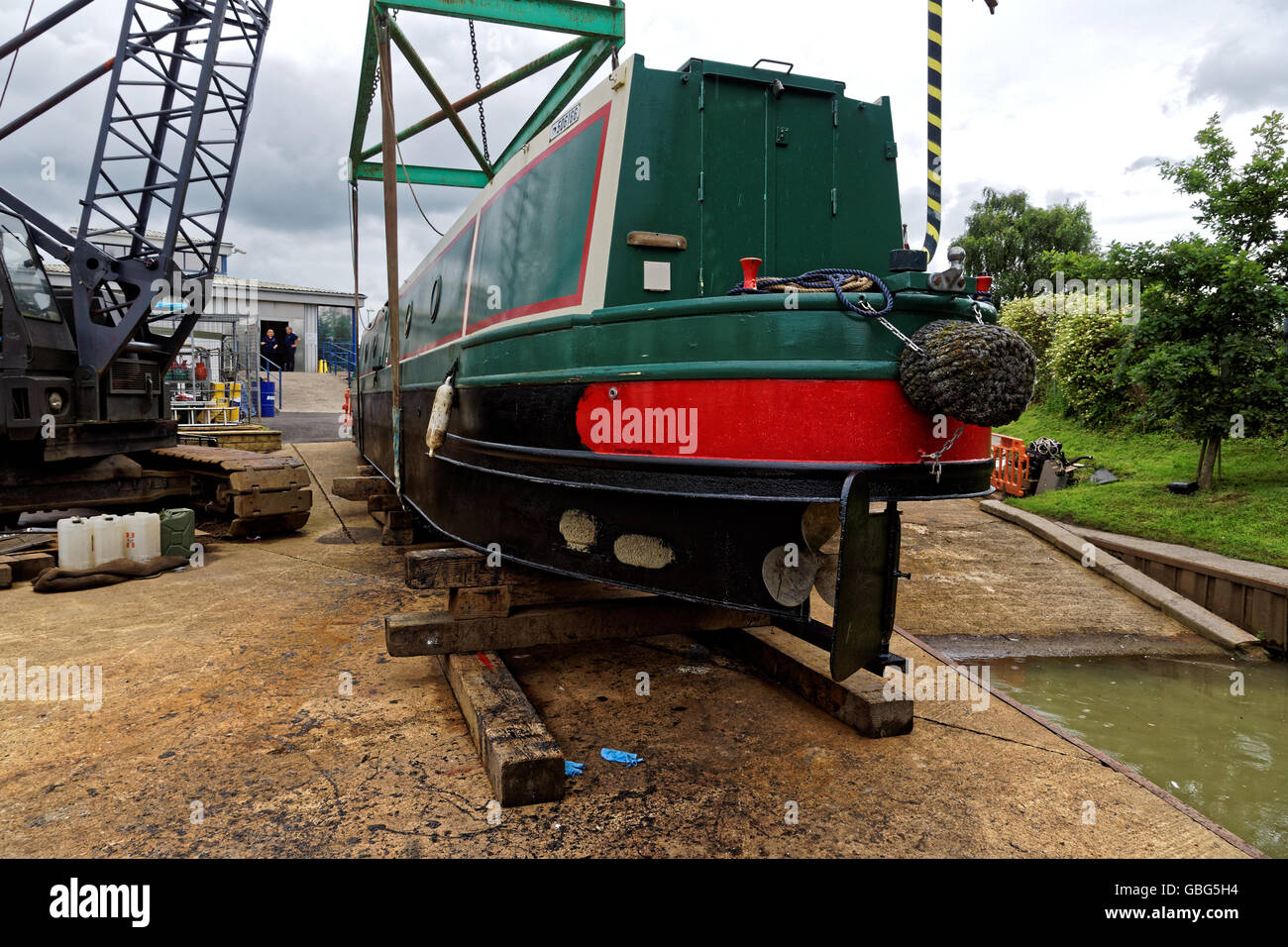 Slipway cradle hi-res stock photography and images - Alamy
