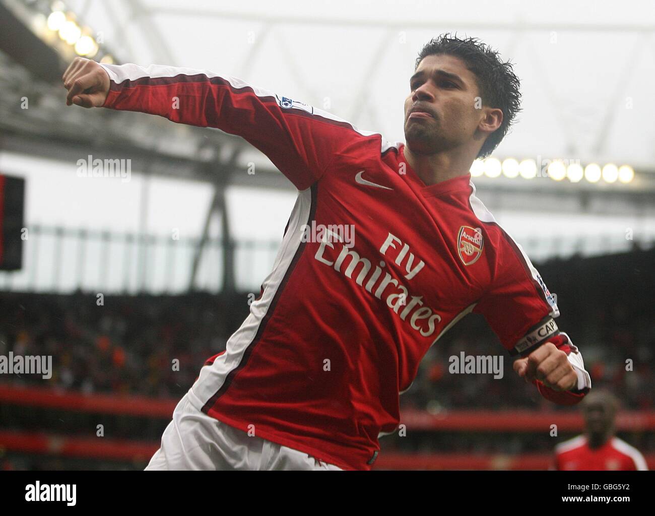 Arsenals da silva eduardo celebrates scoring their second goal hi-res ...
