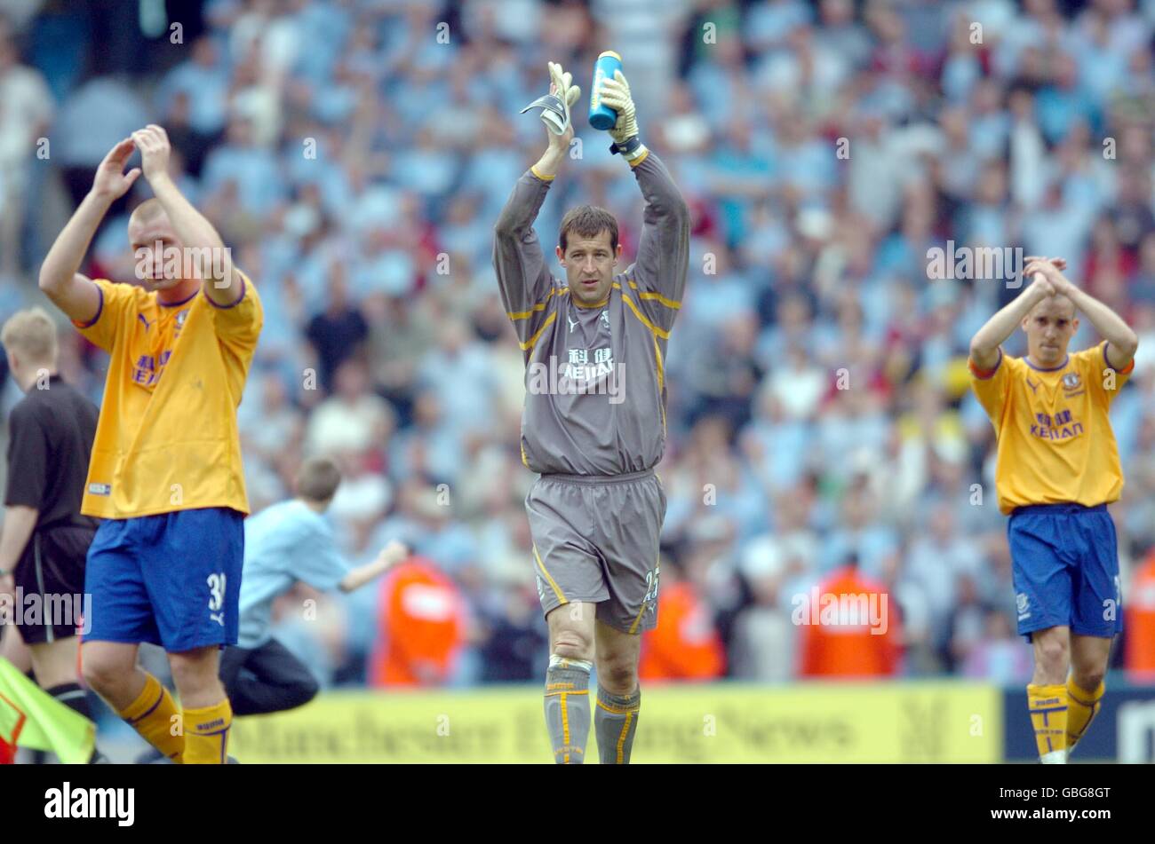 Nigel martyn and leon osman acknowledge the fans hi-res stock ...
