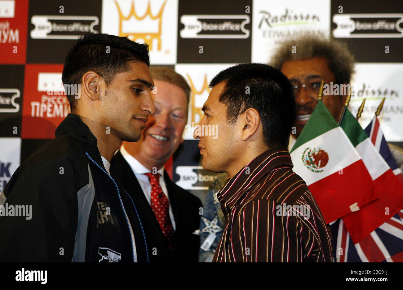 Boxing - Amir Khan v Marco Antonio Barrera - Head to Head - Radisson ...