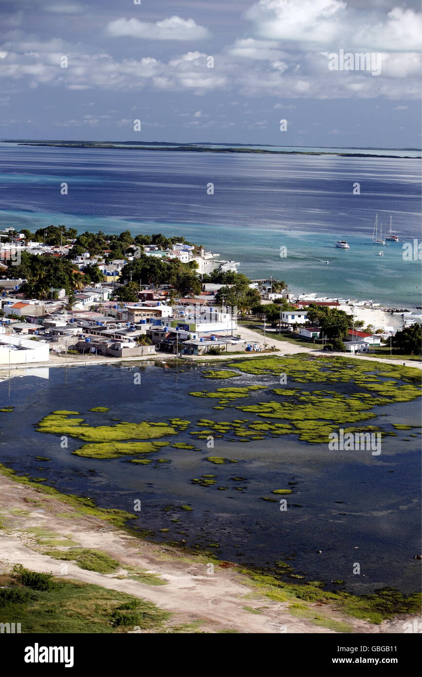 the village on the Gran Roque Island at the Los Roques Islands in the ...