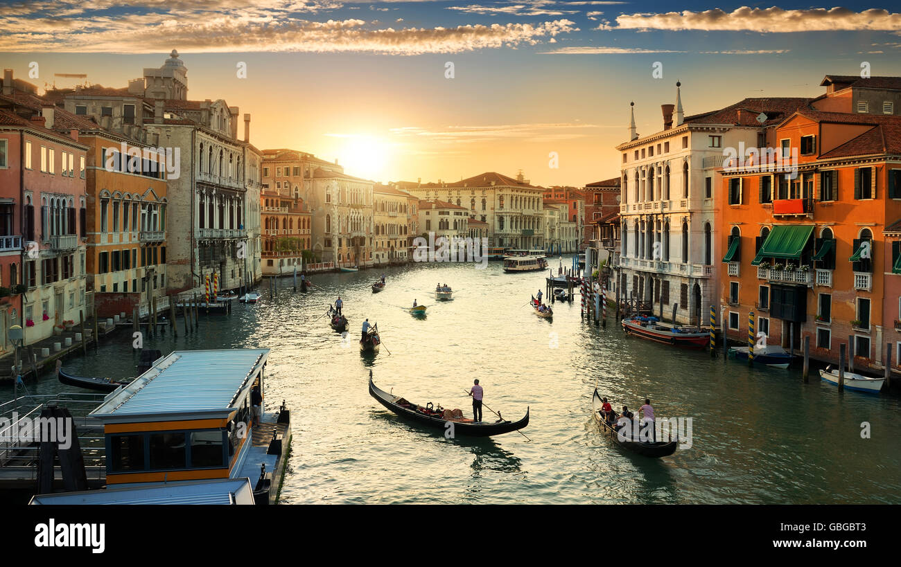 Grand sunset building hi-res stock photography and images - Alamy