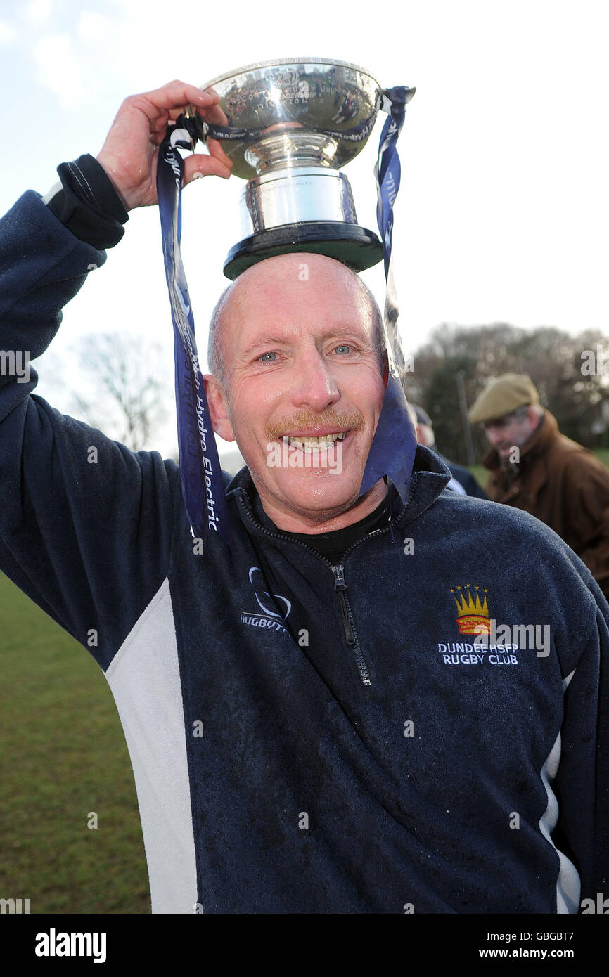 Dundee celebrate after the Scottish Hydro Electric Premiership Division ...