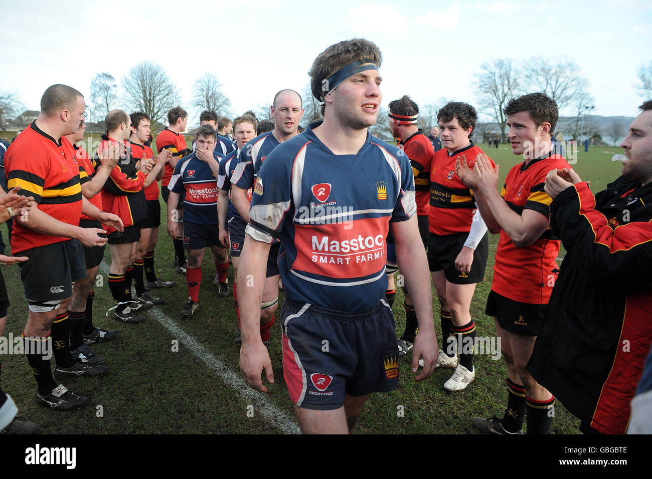 Stuart Melville congratulate Dundee after the Scottish Hydro Electric ...