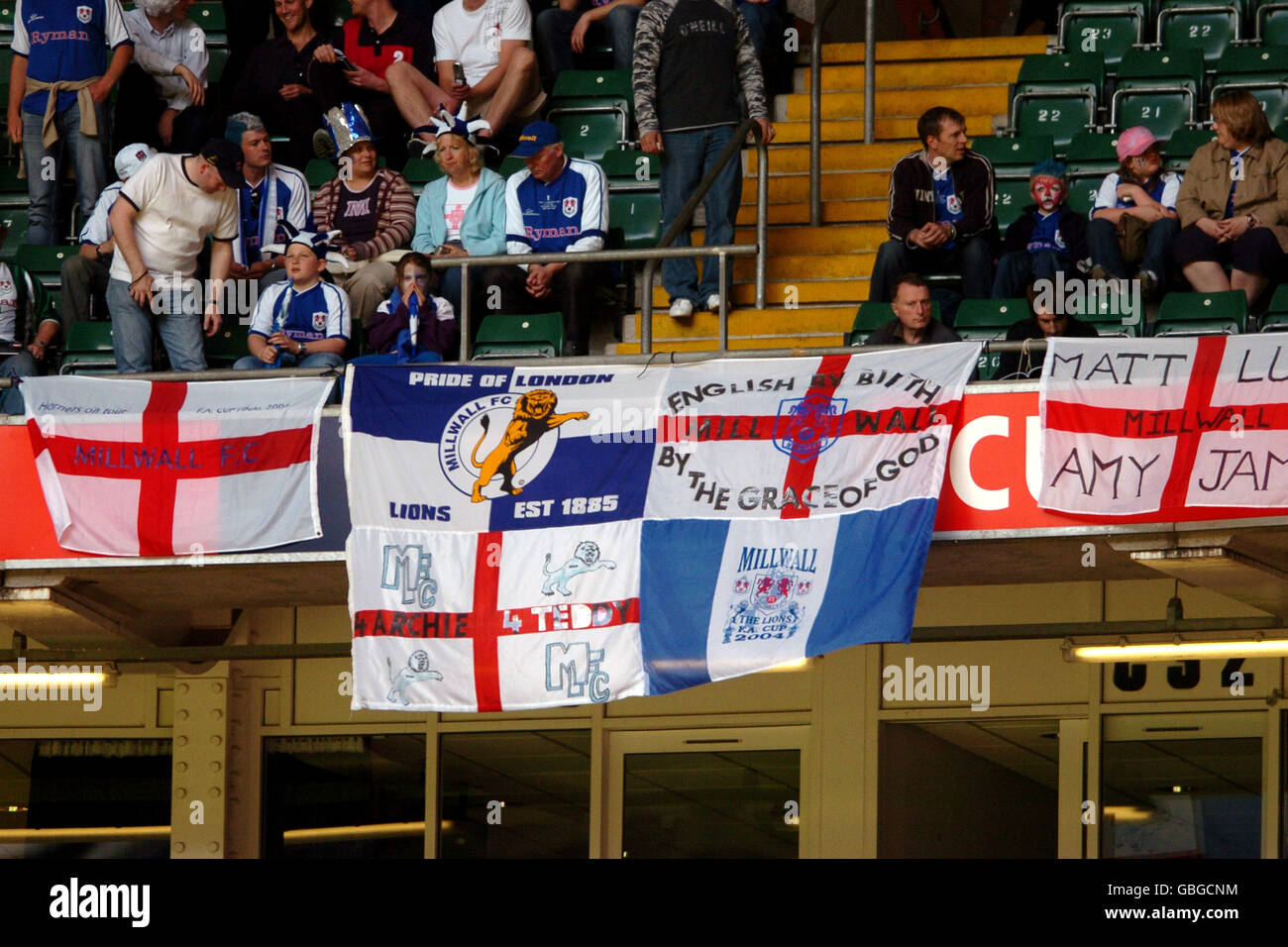 Millwall fans display their flags hi-res stock photography and images ...
