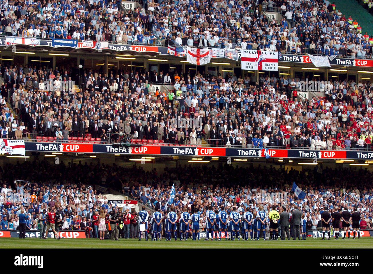 Soccer axa fa cup final manchester united v millwall hi-res stock ...