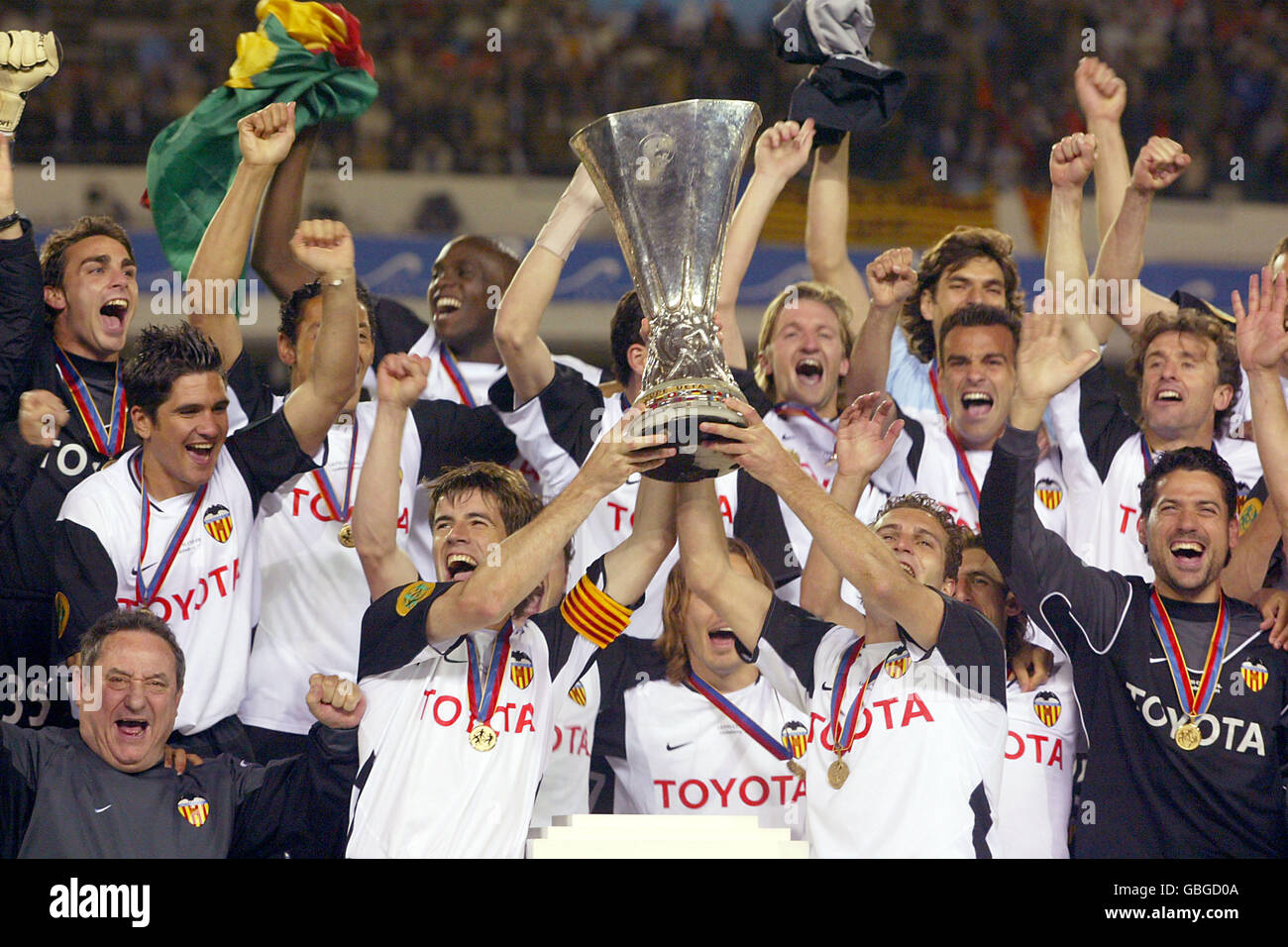 Soccer - UEFA Cup Final - Valencia v Olympique Marseille. Valencia team ...