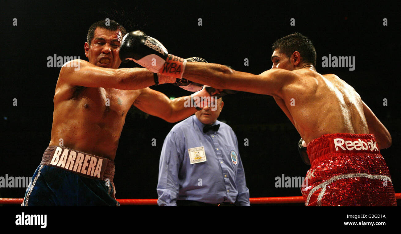 Boxing - Lightweight Bout - Amir Khan v Marco Antonio Barrera Tapia ...