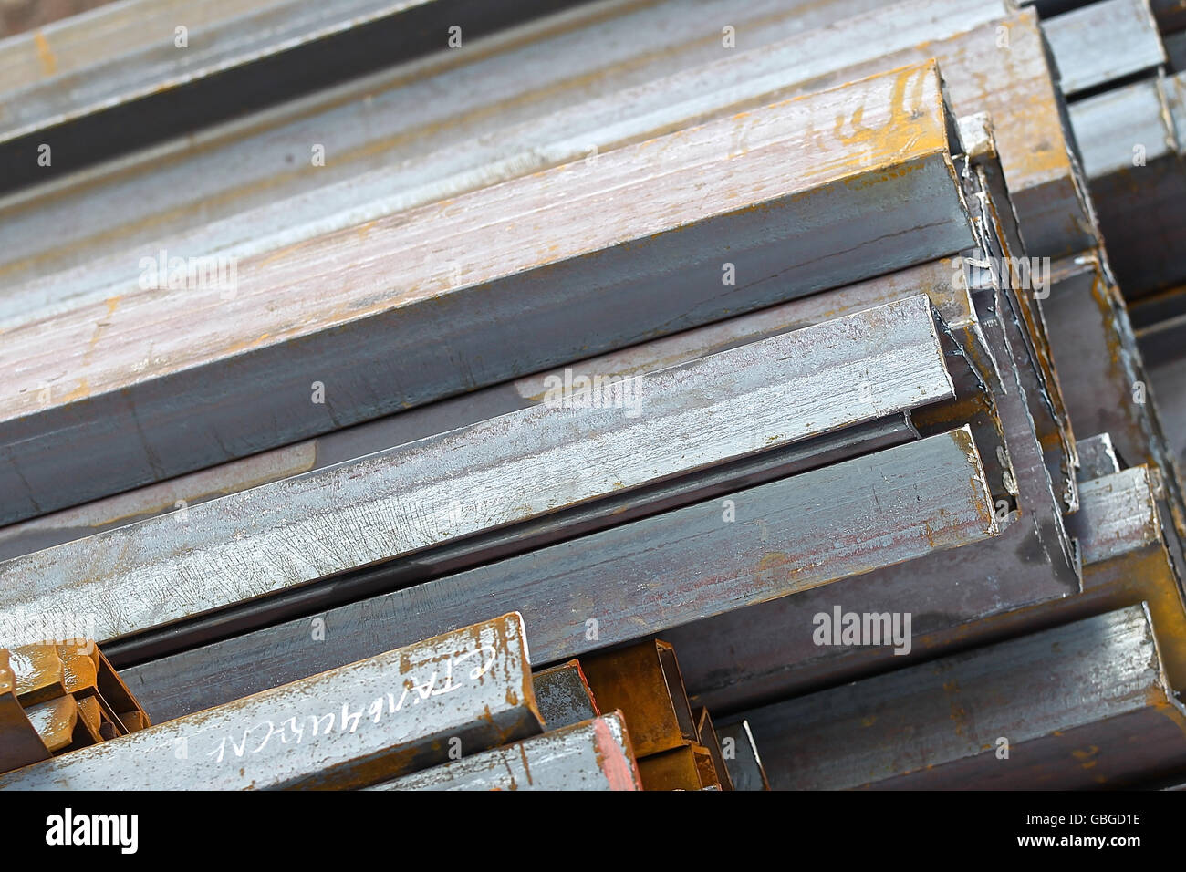 metal profiles angle lies in bundles of stock Stock Photo - Alamy