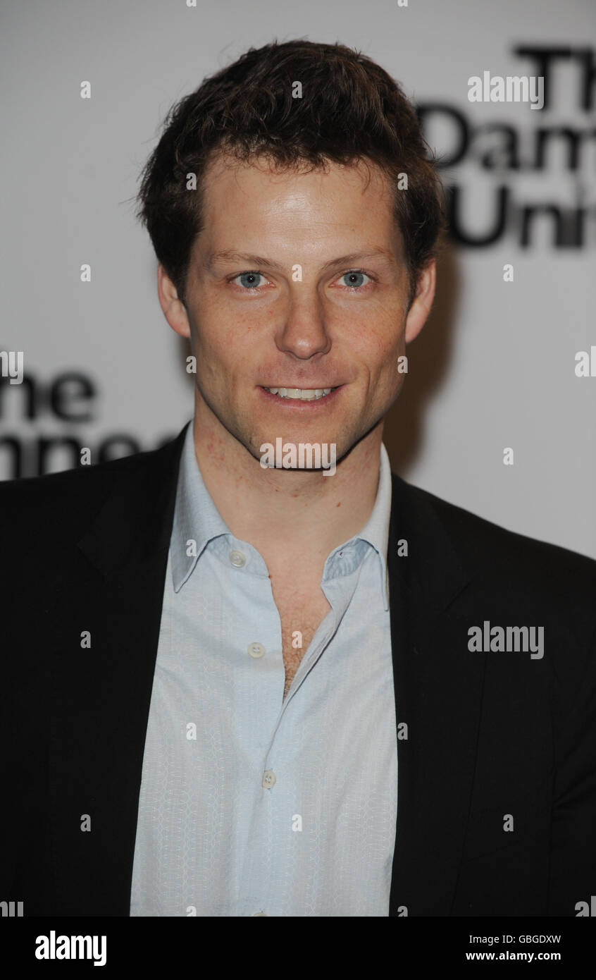 Jamie Bamber arriving at the premiere of The Damned United at the Vue ...