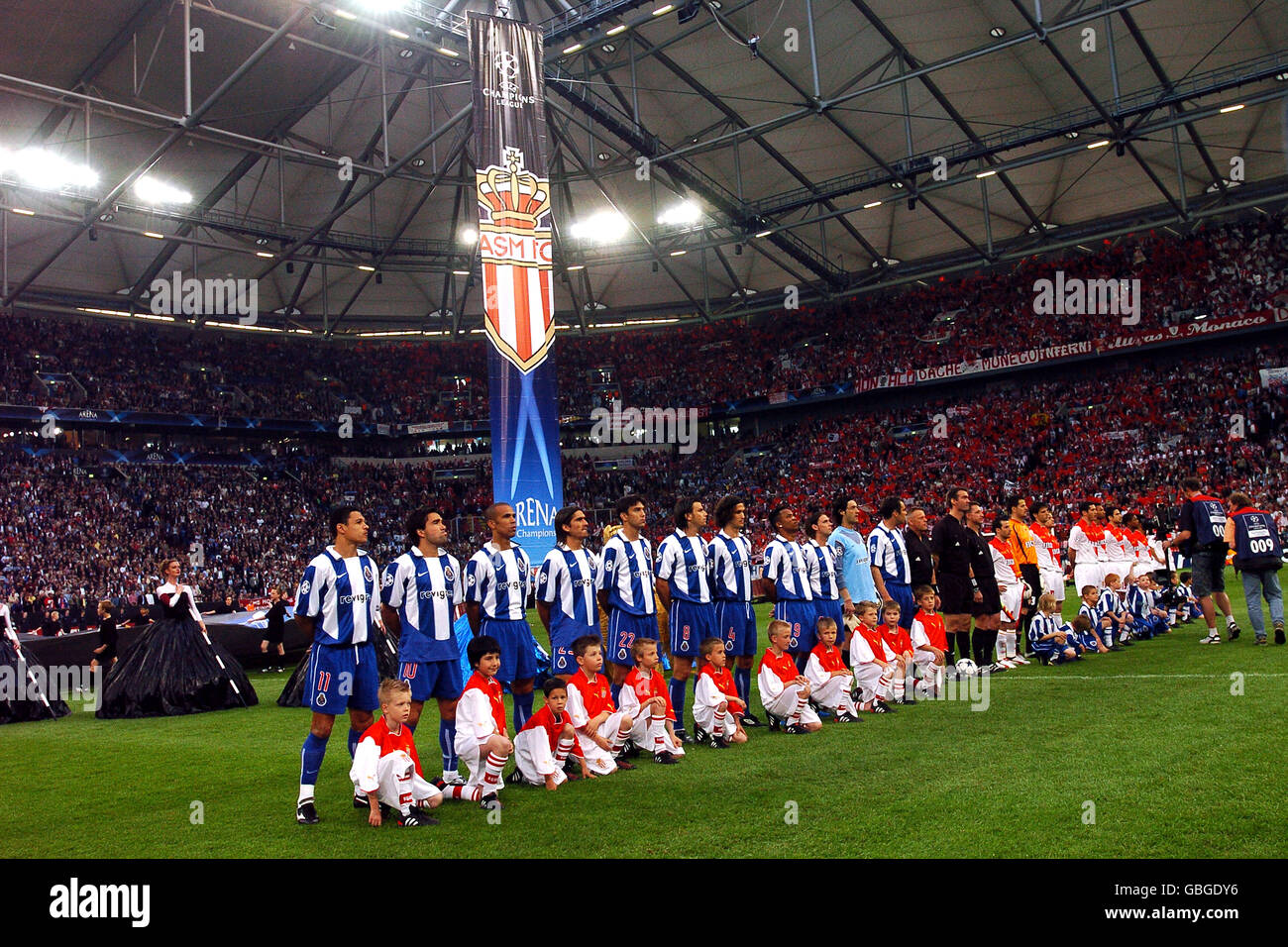 Soccer - UEFA Champions League - Final - Monaco v FC Porto Stock Photo ...