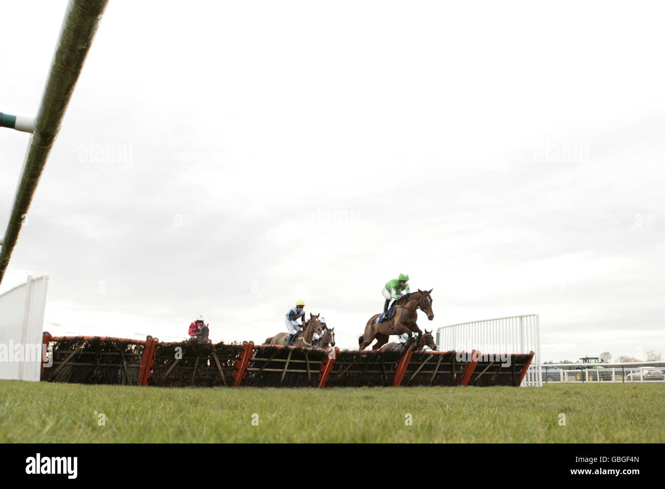 Horse Racing - Warwick Racecourse Stock Photo - Alamy