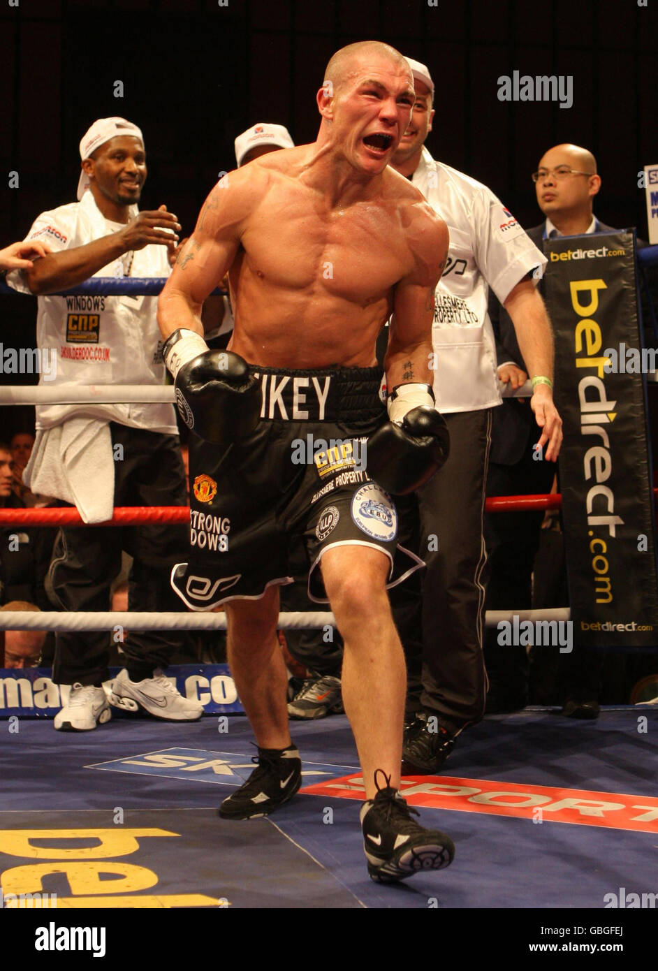 Boxing - EBU Light Middleweight European Title Fight - Jamie Moore v ...