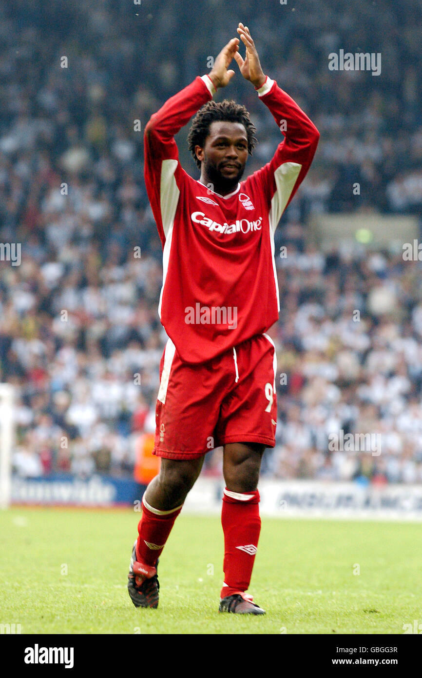 Nottingham forests david johnson celebrates hi-res stock photography ...